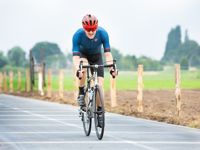 Fietssport - Magazine > Overig > Dit fietspad vol zonnepanelen wekt ...
